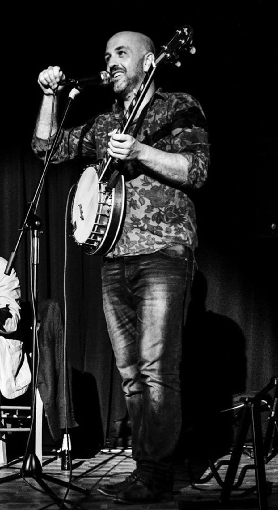 Doclaine - Concert de sortie de l'album 'Louves' - Théâtr... | BDXC